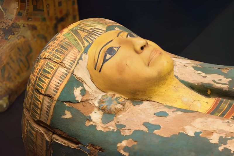 Real Ancient Egyptian Artifacts: Discover Genuine Treasures of the Pharaohs